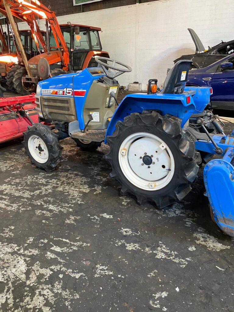ISEKI TM15 - Import. Export. Sakai Maquinarias Ltda
